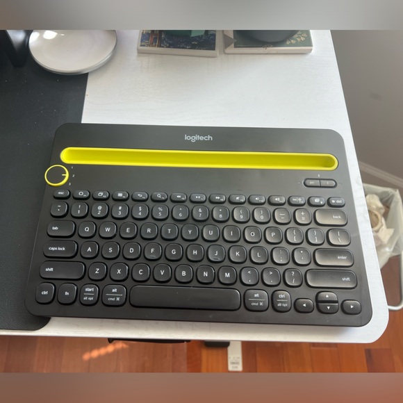 Logitech | Tablets & Accessories | Logitech Keyboard | Poshmark